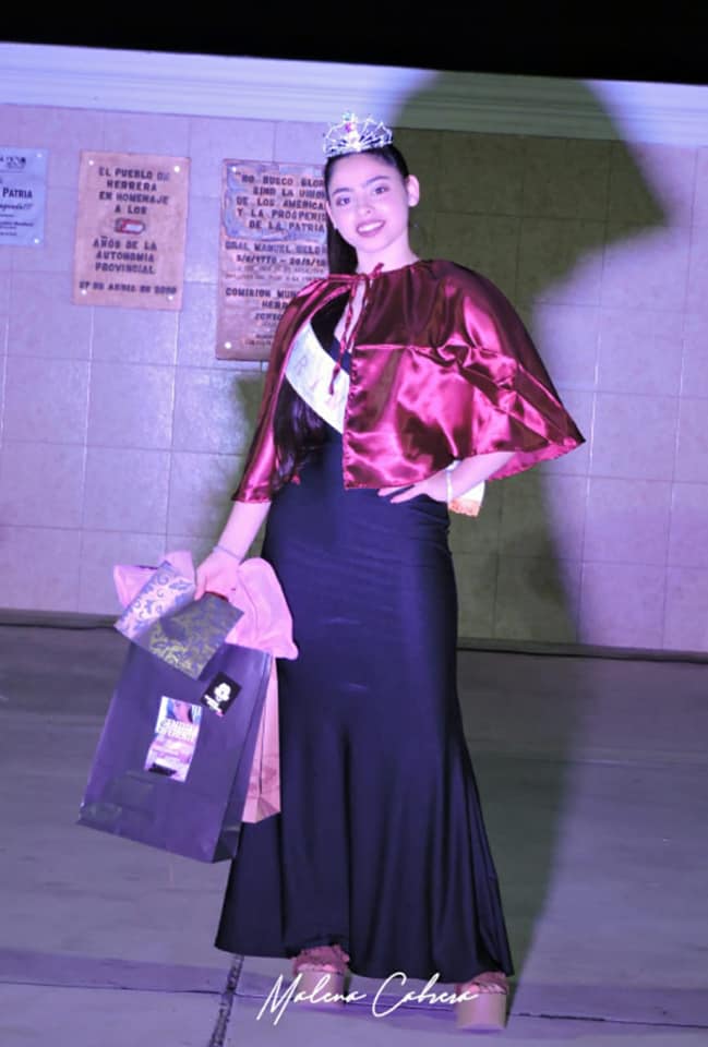 Brisa Martínez fue elegida como la nueva reina de Herrera - Sur ...