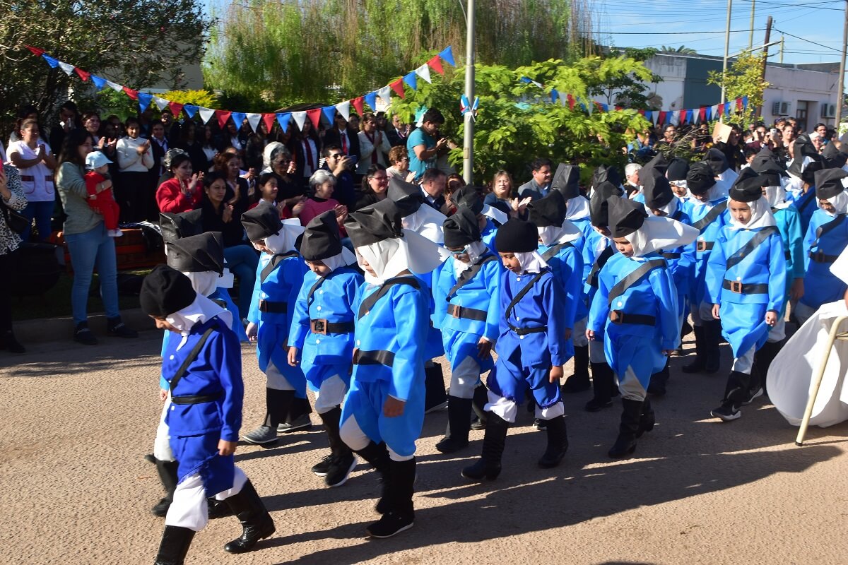 Bandera recordó el Día de la Autonomía Provincial con un gran acto ...