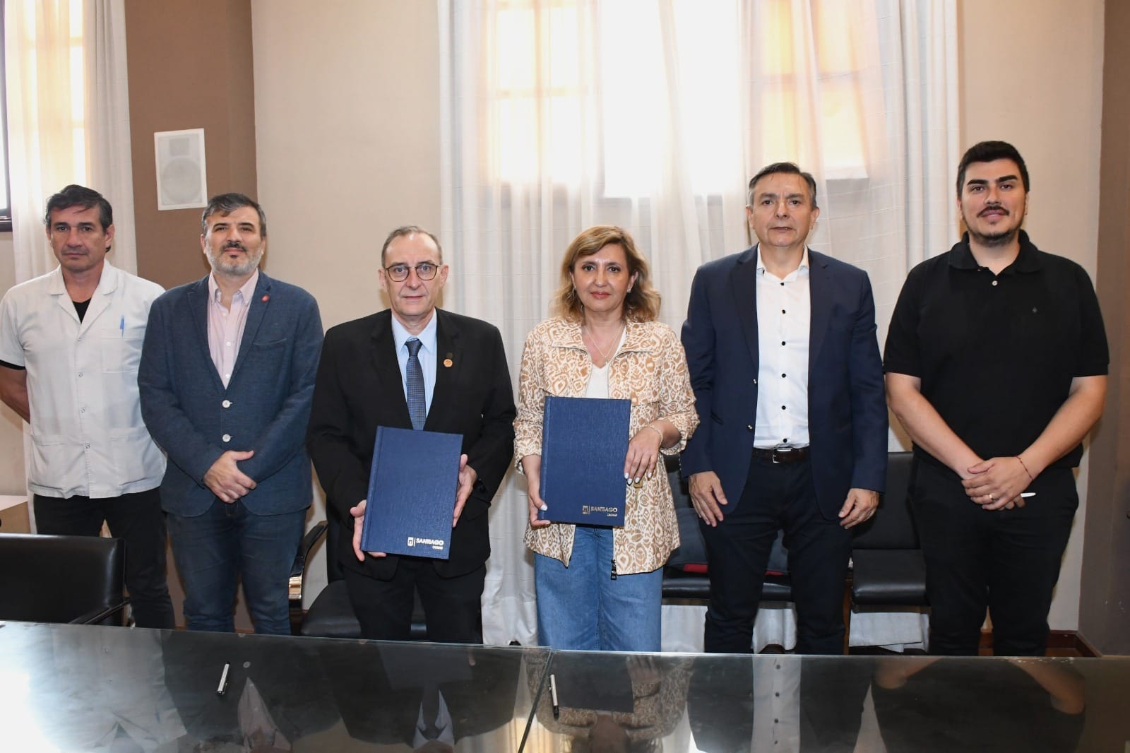 La intendente Fuentes y el decano de Medicina de la Unse firmaron un ...