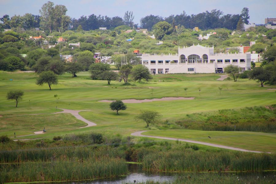 Ocho años del Termas Golf Club: la obra que transformó el paisaje y ...